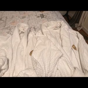 Trump Int’l Hotel | Intimates & Sleepwear | Trump Intl Hotel Tower Robe ...